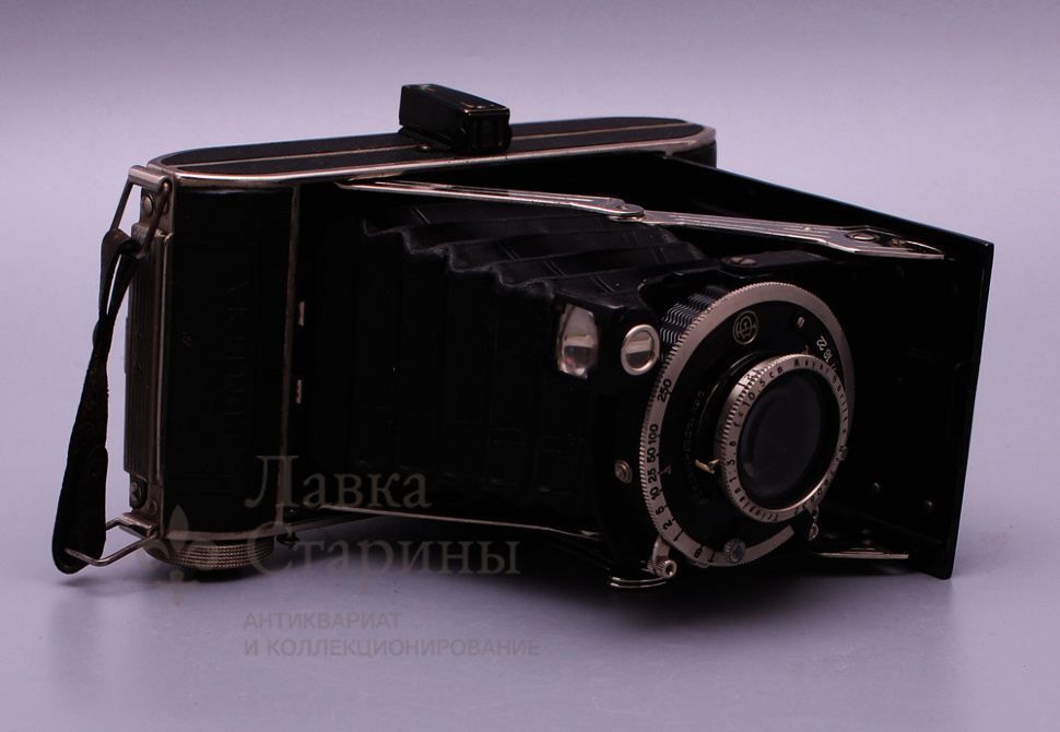 Фотоаппарат «Balda Pontina», объектив Trioplan, затвор Compur